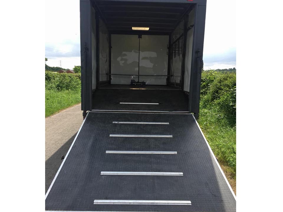 HGV Horseboxes For Sale - Ruby Rose Horseboxes